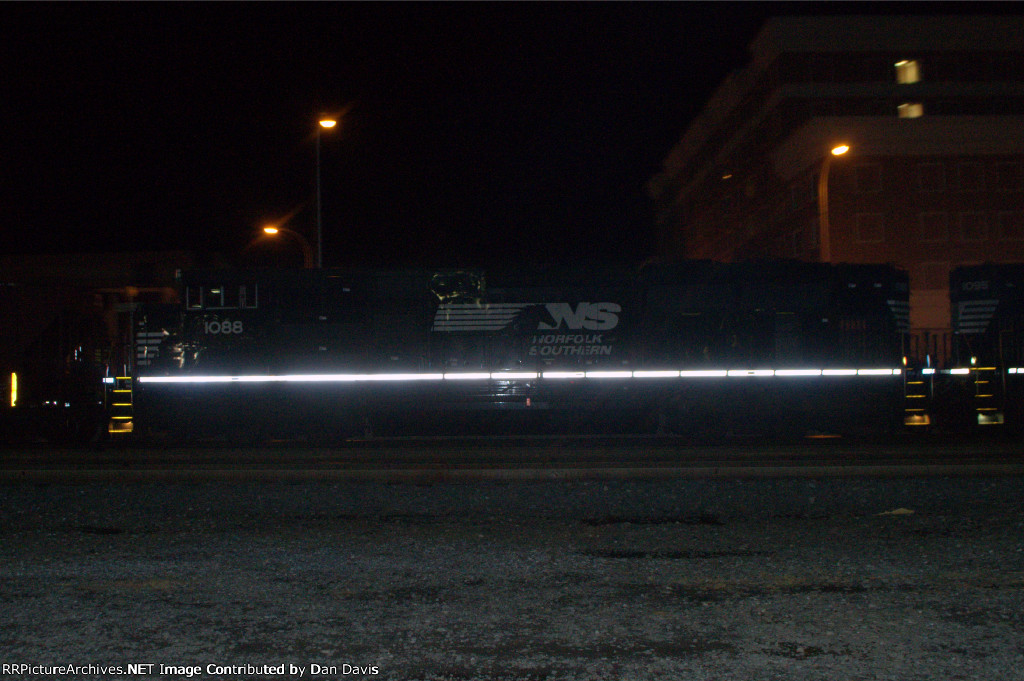 NS 1088 64R